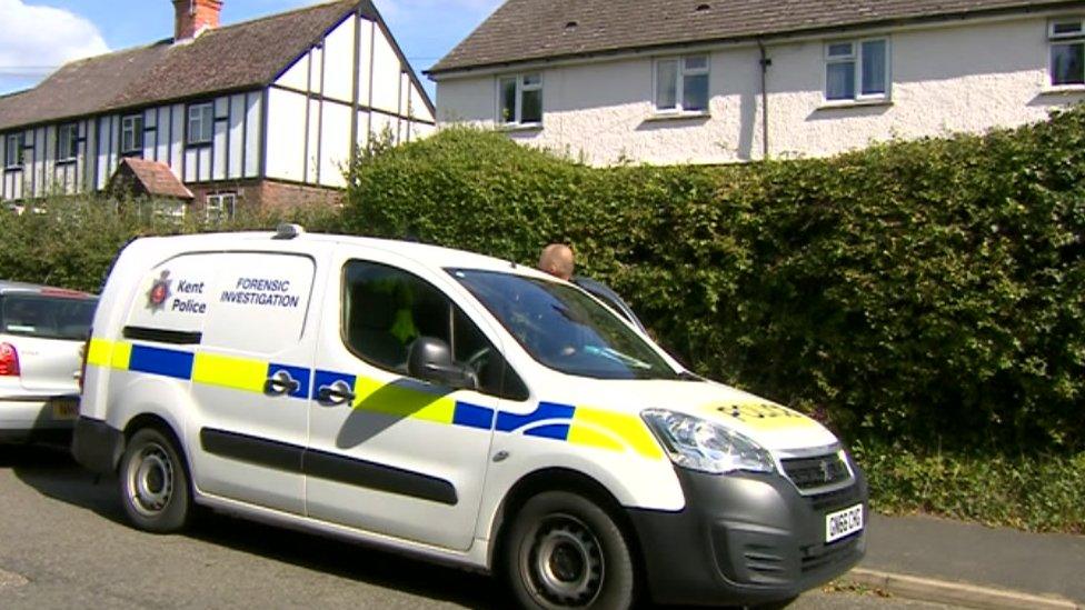 Man charged with murdering two women in Kent - BBC News