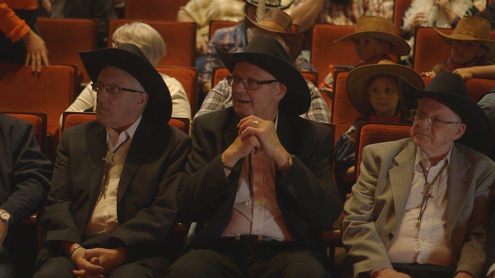 How Falkirk's metal workers became cowboy film stars - BBC News