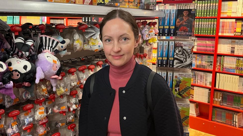 Will Mario Kart on Switch 2 make £75 the new normal for video games? - BBC News