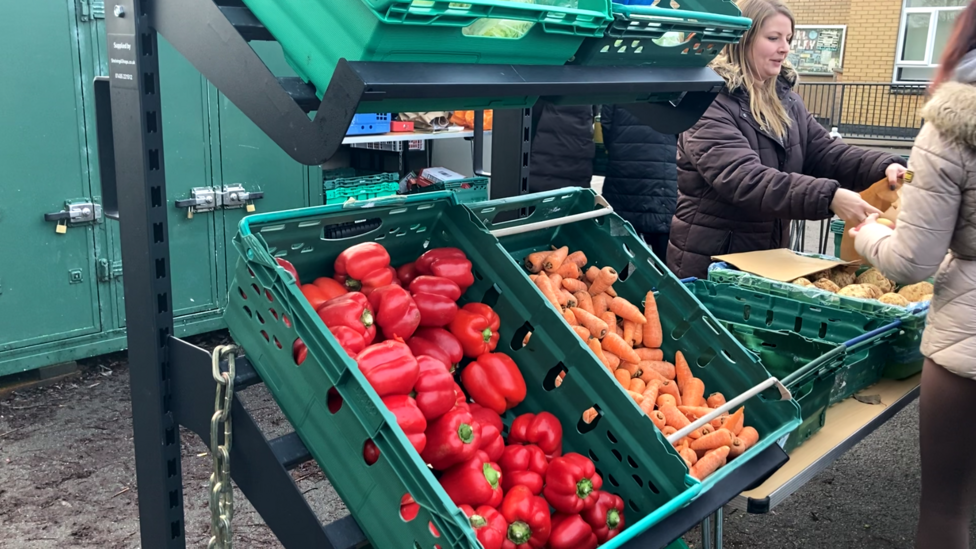 North Yorkshire School pantries mean 'food on table' for families - BBC ...