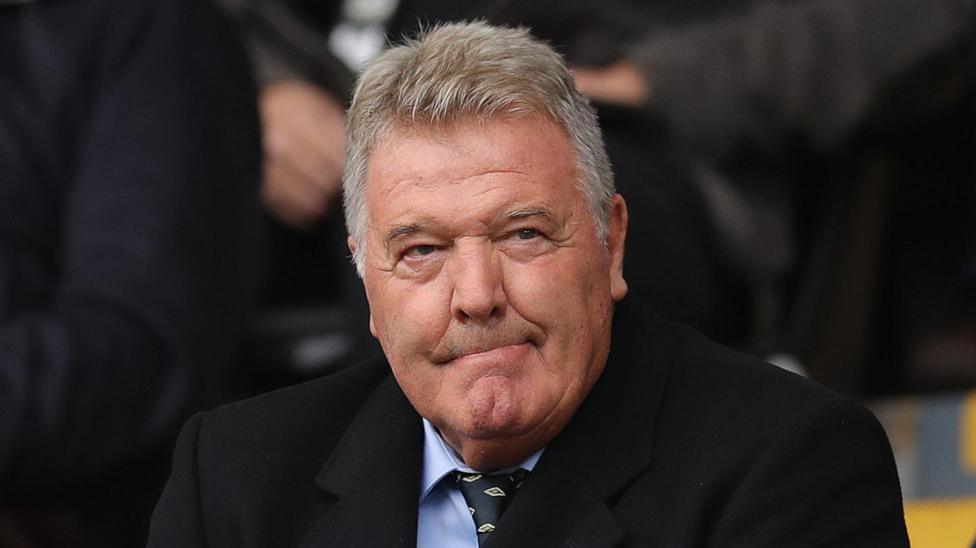 John Toshack: Wales and Liverpool great diagnosed with dementia - BBC Sport