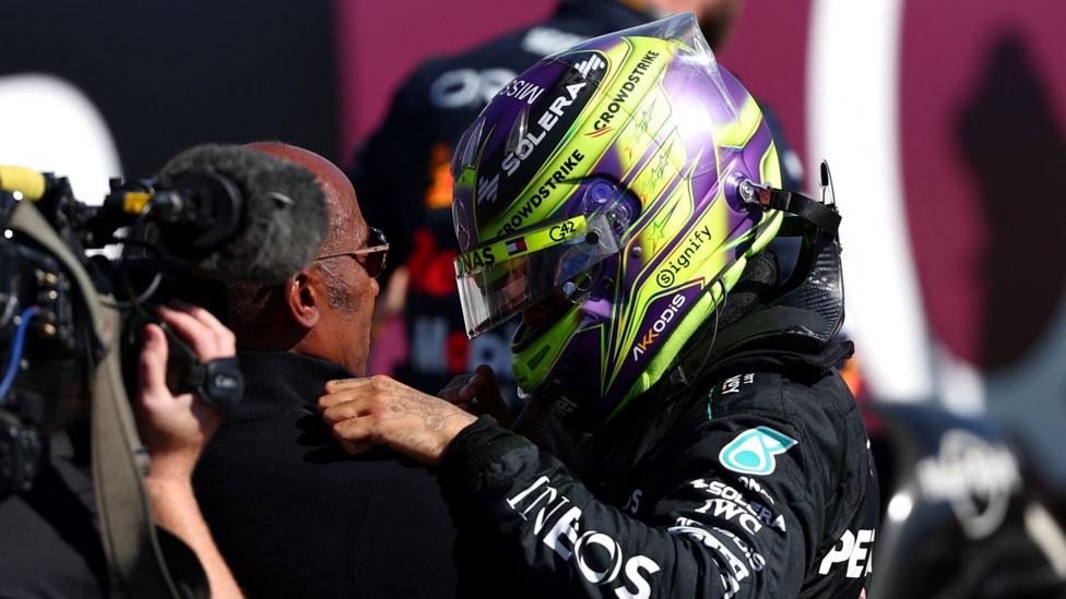Lewis Hamilton wins British Grand Prix for ninth time - BBC Sport