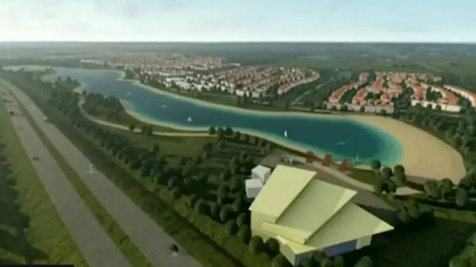 Lincolnshire Lakes village scheme application for 550 homes - BBC News