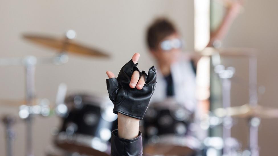 Cwis: Ysgol Roc - BBC Cymru Fyw