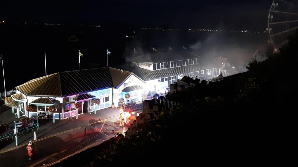 Fire breaks out at Mumbles Pier overnight - BBC News