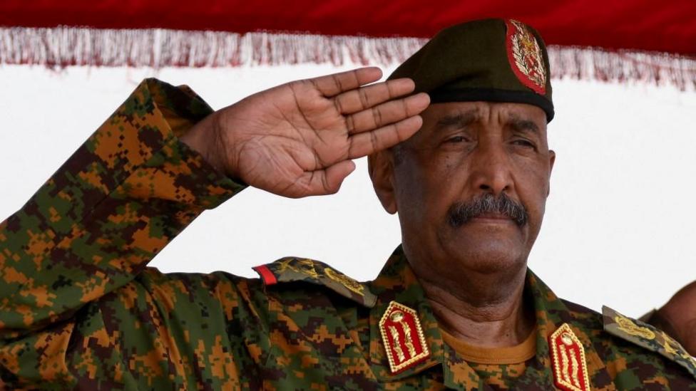 Sudan civil war: US sanctions Sudan army chief Burhan - BBC News