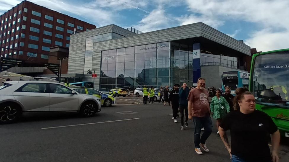 Maidstone Borough Council building evacuation stood down - BBC News