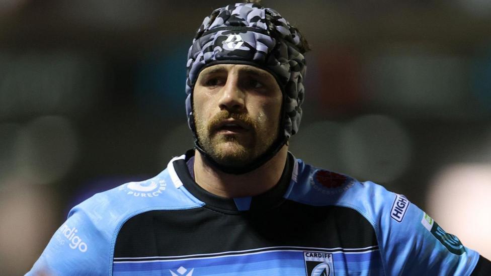 Alun Lawrence: Cardiff number eight signs new long-term deal - BBC Sport