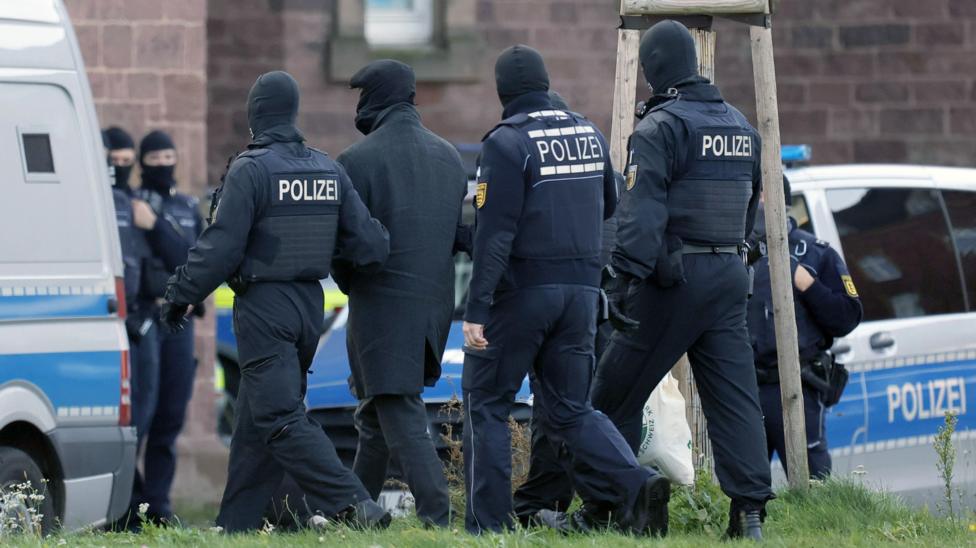 Germany arrests eight over alleged far-right coup plot - BBC News