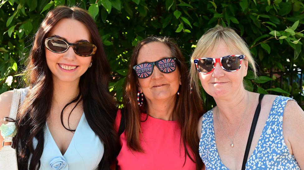 In pictures: The Twelfth of July celebrations - BBC News
