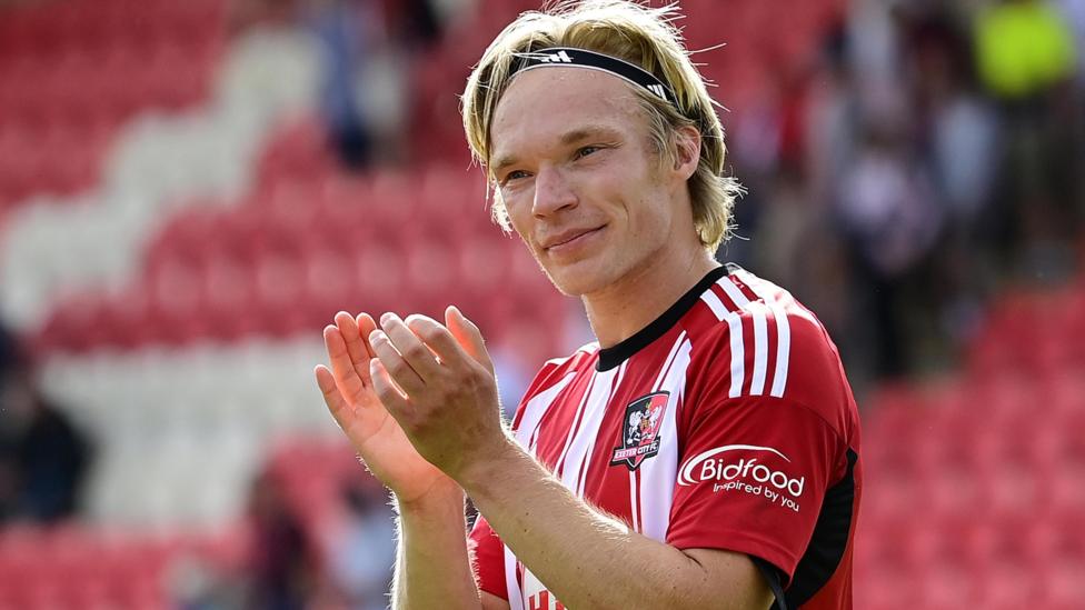 Ilmari Niskanen: Exeter City player 'fittest he has been in his career ...