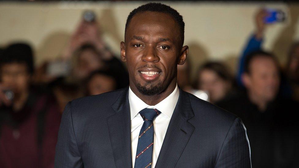 Entertainment week in pictures: 27 Nov - 3 Dec - BBC News