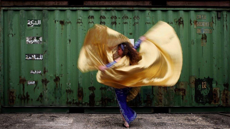 Your pictures: Dance - BBC News