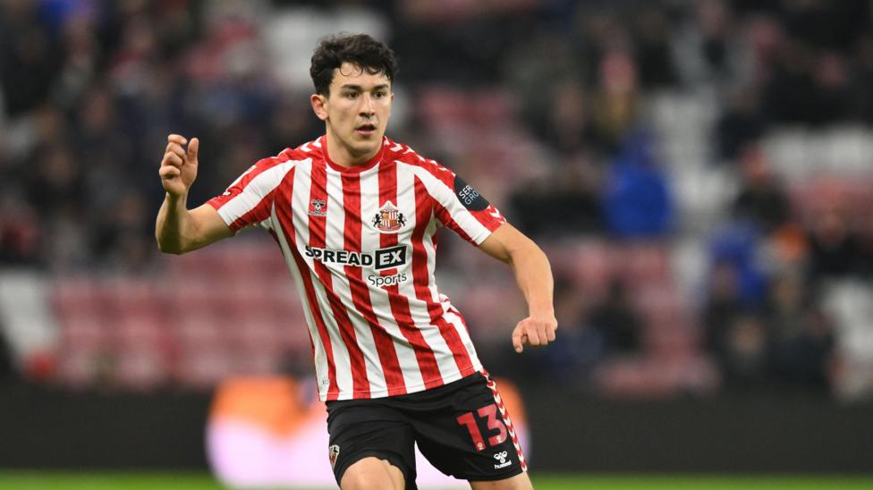 Luke O'Nien: Sunderland midfielder 'will learn' from Sheffield United ...