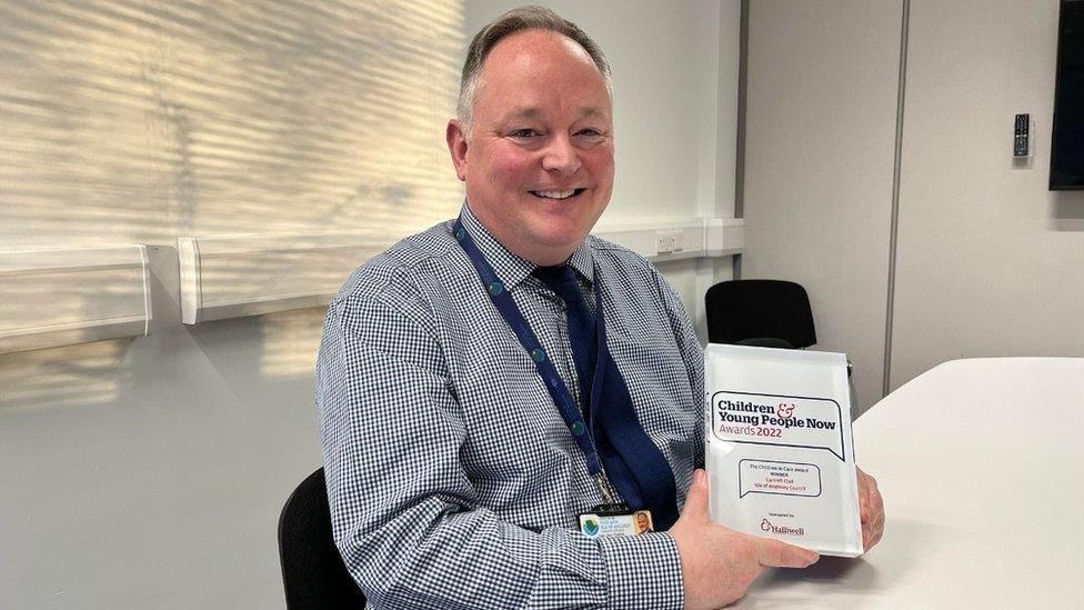 Anglesey: Cartrefi Clyd lets children stay near to home - BBC News