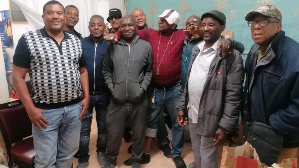 One-woman Smethwick play explores health of black people - BBC News