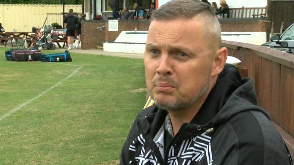 Grimsby brain tumour survivor makes women's cricket pledge - BBC News