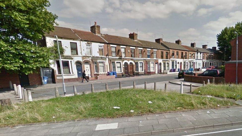 Murder arrest after body found in Toxteth - BBC News