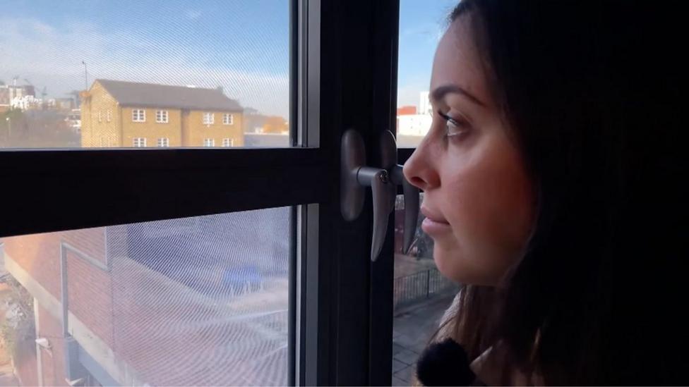 Service charges: Who, what, where, when, why? - BBC News