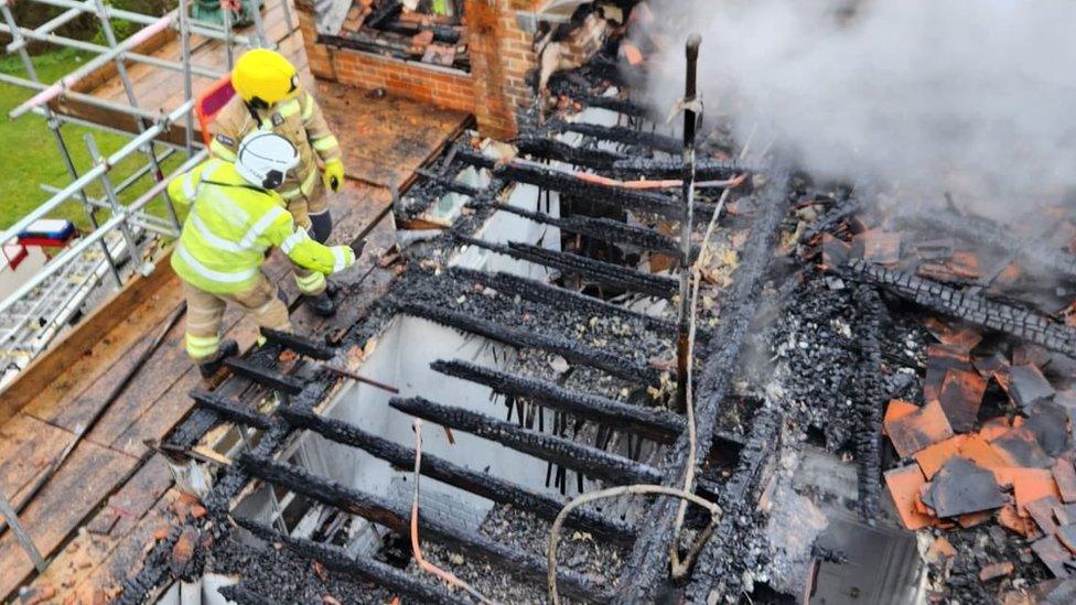 Newtown Common school fire destroys boarding house roof - BBC News