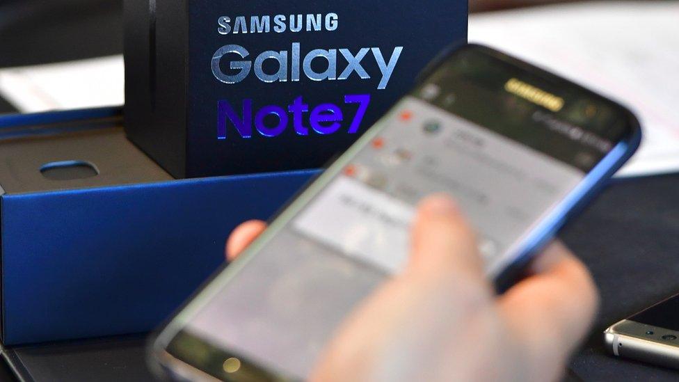 What's up with the Samsung Galaxy Note7 smartphone? - BBC Newsround
