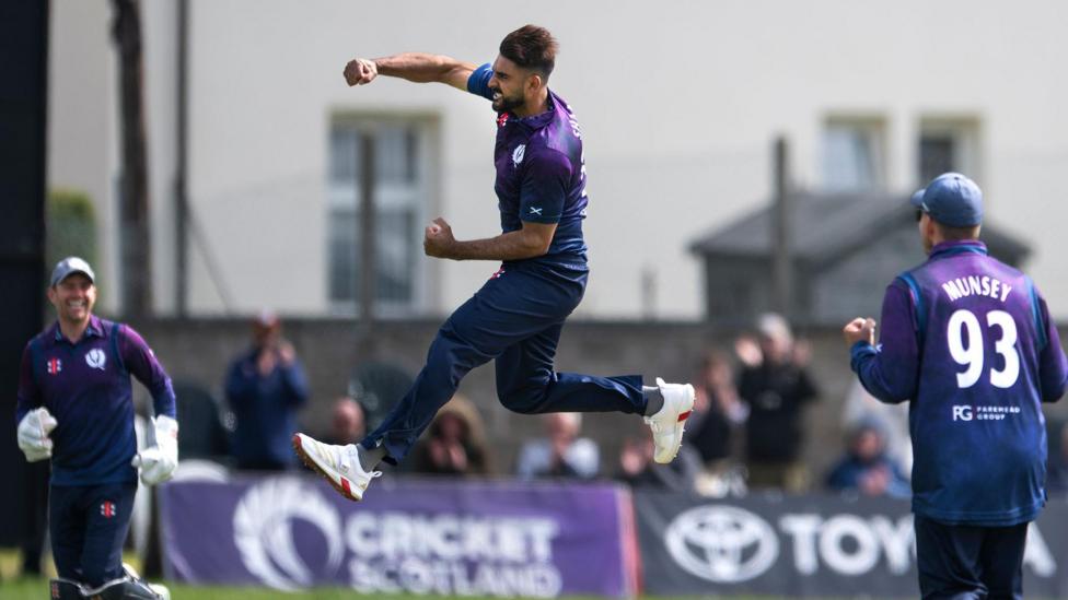 'Proud' Safyaan Sharif adds another landmark to fine career as record ...