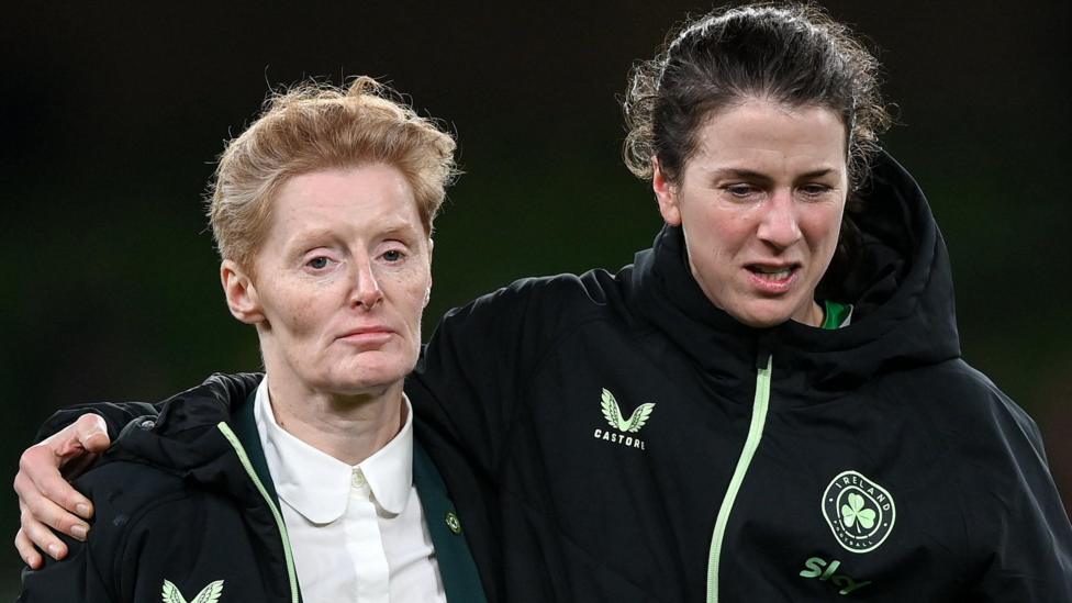 Eileen Gleeson: Republic of Ireland boss refuses to discuss future ...