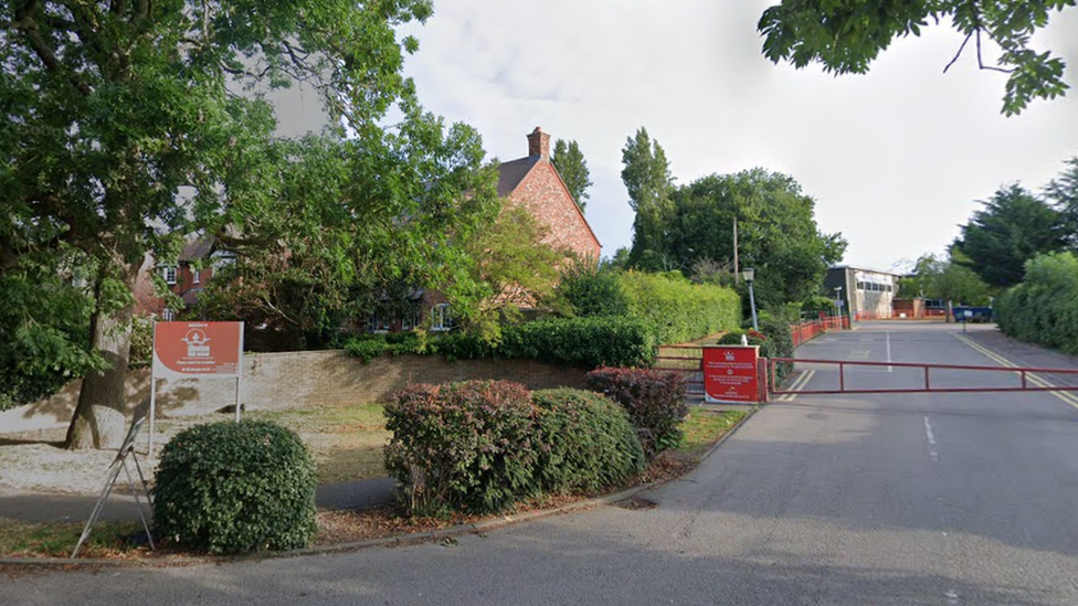 Police called as youths spotted on school grounds in Kineton - BBC News