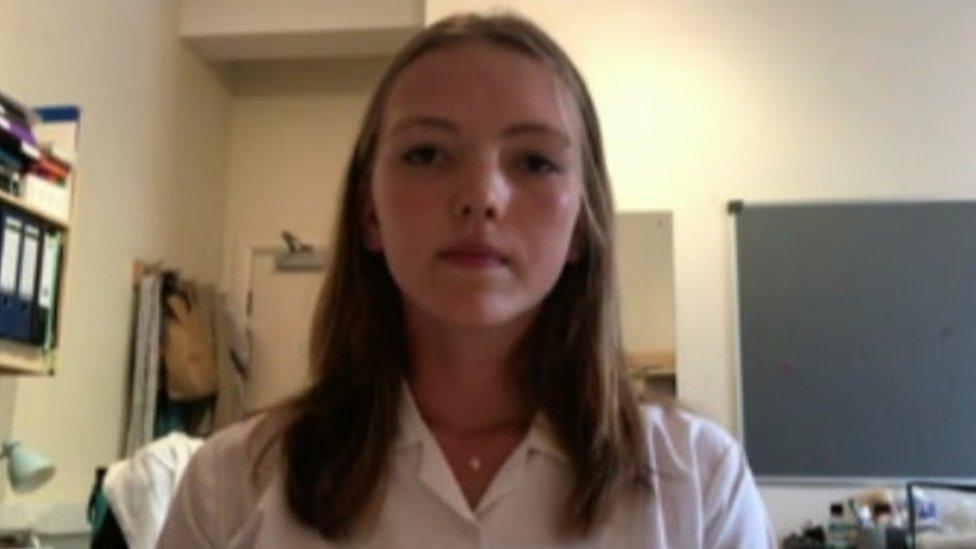 Queen Elizabeth II: The loss 'doesn't feel real', says flower girl ...