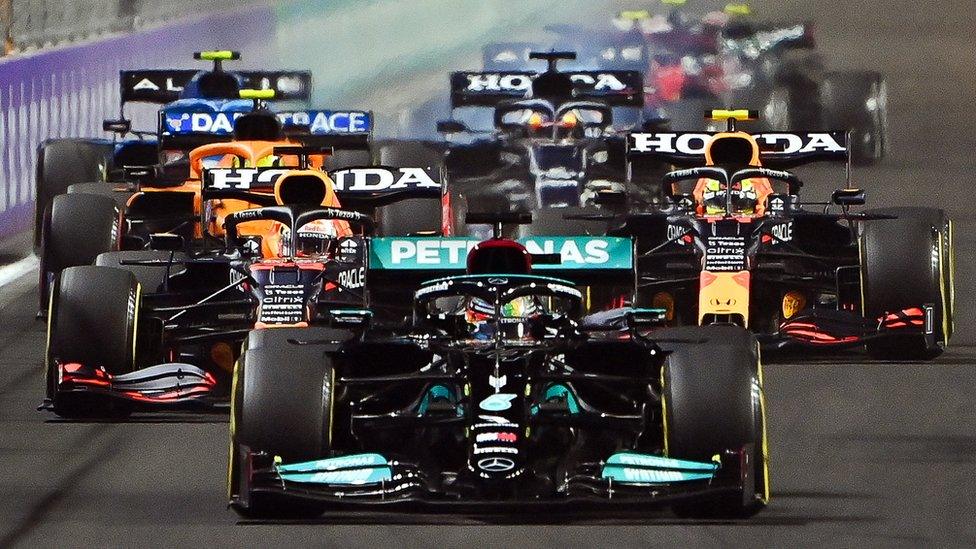 F1: Lewis Hamilton wins thrilling Saudi race to draw level with Max ...