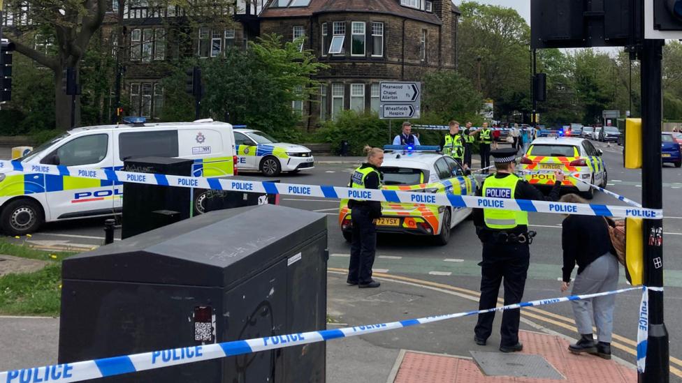 Two women seriously hurt in attack involving crossbow in Leeds - BBC News