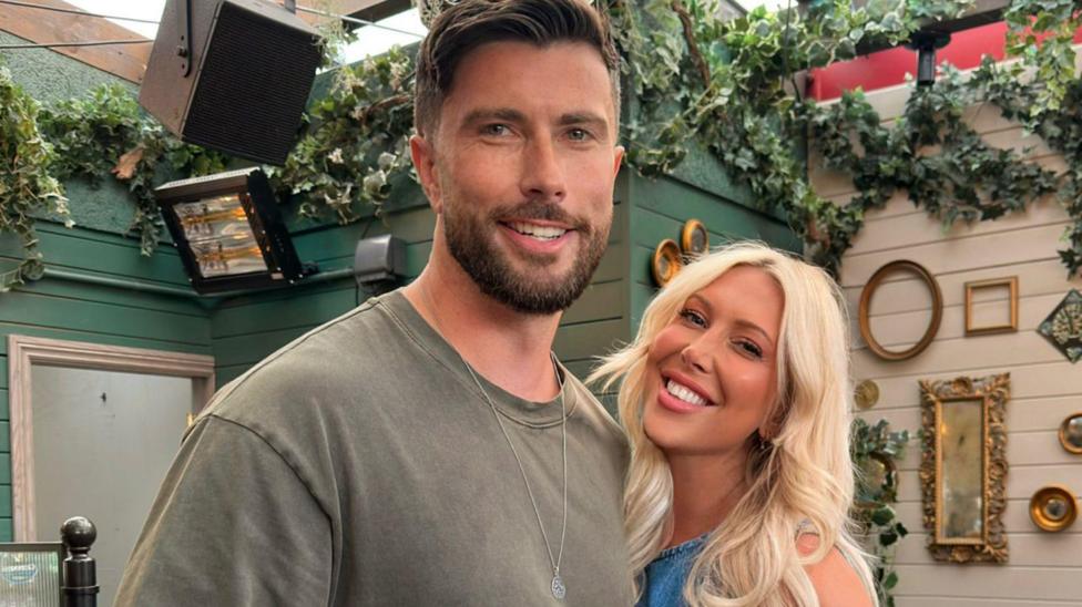 Unsuccessful TV dating show contestant finds love on the motorway - BBC ...