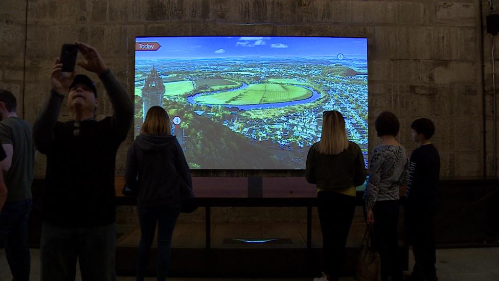 National Wallace Monument opens after refurbishment - BBC News