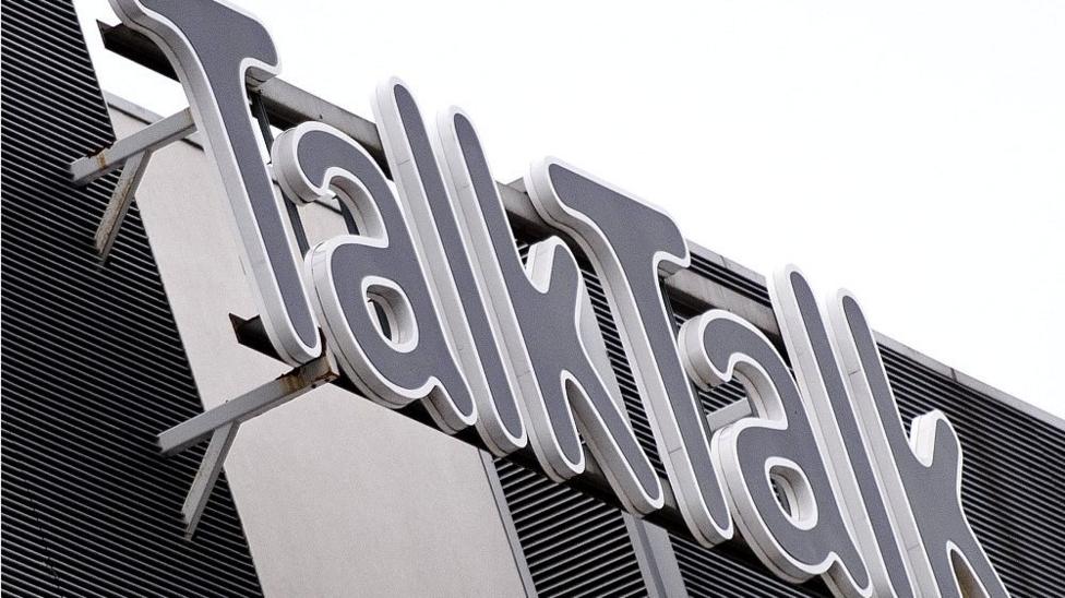 Inside the TalkTalk 'Indian scam call centre' - BBC News