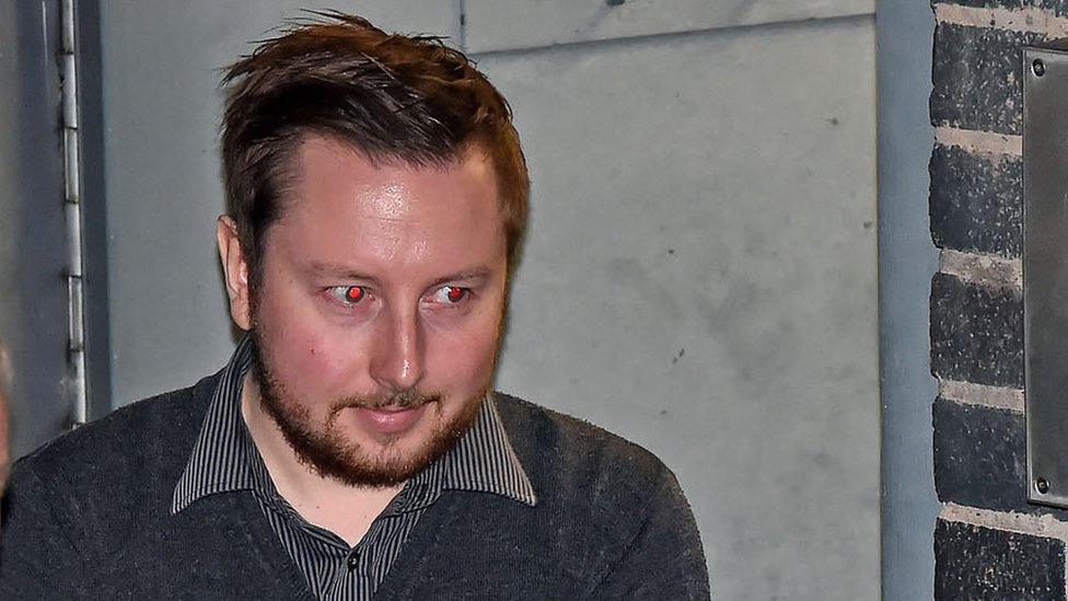 Teacher Scott Lynch jailed for sex acts with girl, 16 - BBC News