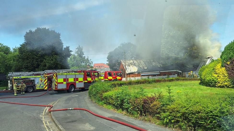 Brazier in yard led to Loscoe campervan firm fire - BBC News