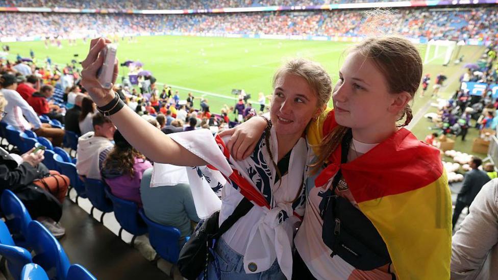 Euro 2025: England's win in pictures - BBC Newsround