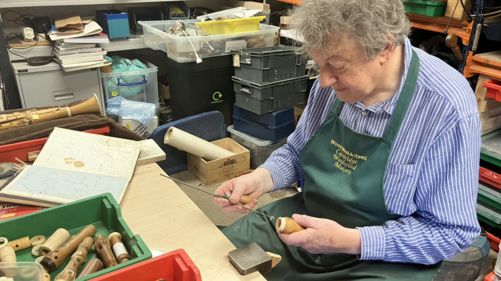 The East Anglian artisans keeping their heritage crafts alive - BBC News