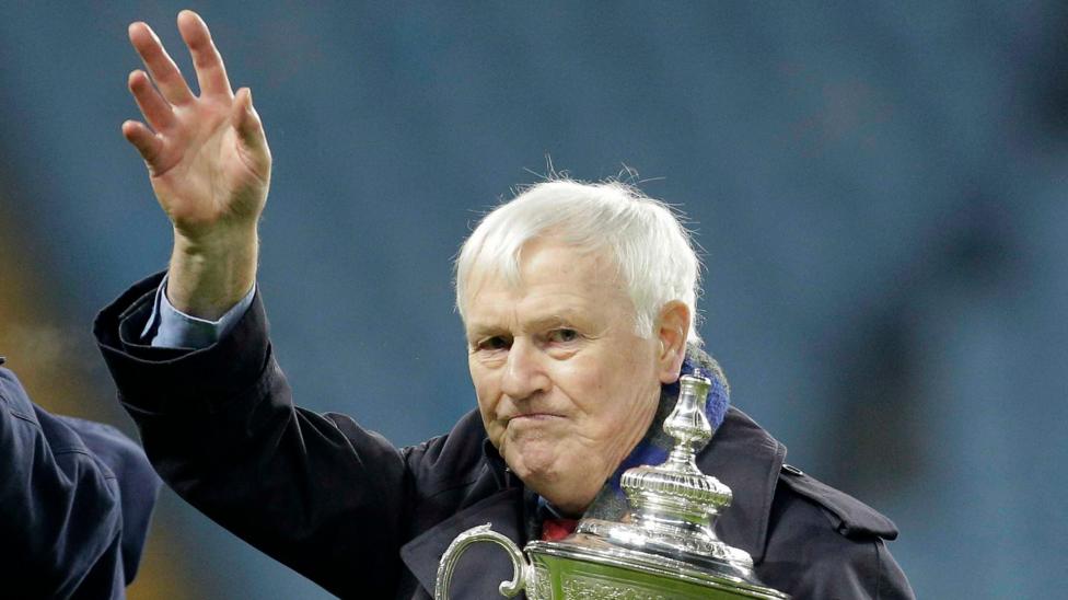 Peter McParland: Northern Ireland and Aston Villa great who shone at ...