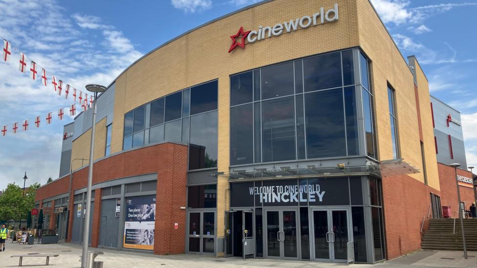Hinckley: Deal agreed to save Cineworld complex from closure - BBC News
