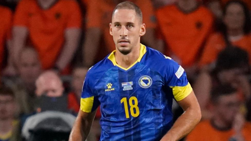 Nikola Katic: Plymouth Argyle sign Bosnia defender on loan - BBC Sport