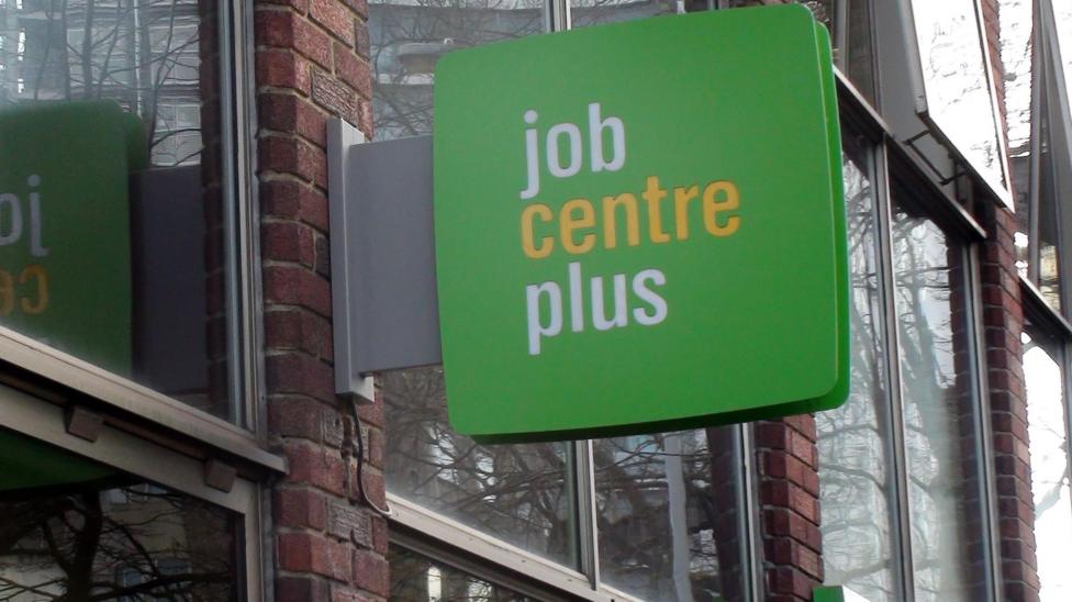 'I feel intimidated and judged at the Jobcentre' - BBC News