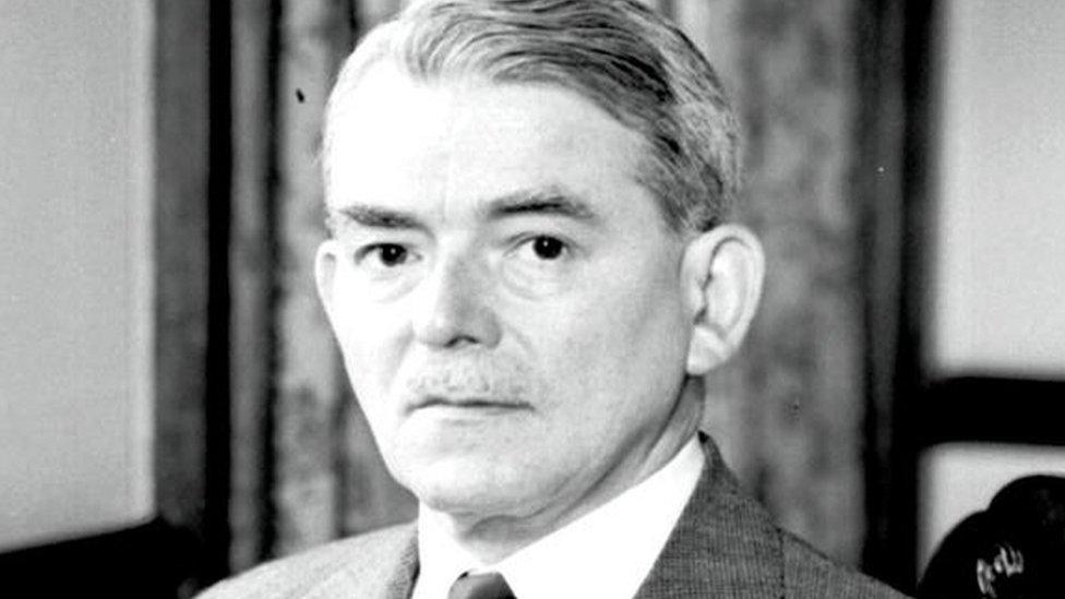 Sir Frank Whittle's son toasts 75th anniversary of first jet flight ...