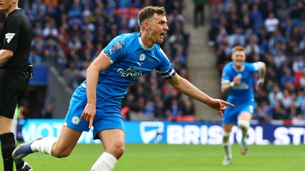 Peterborough United and BBC Radio get back in tune - BBC News