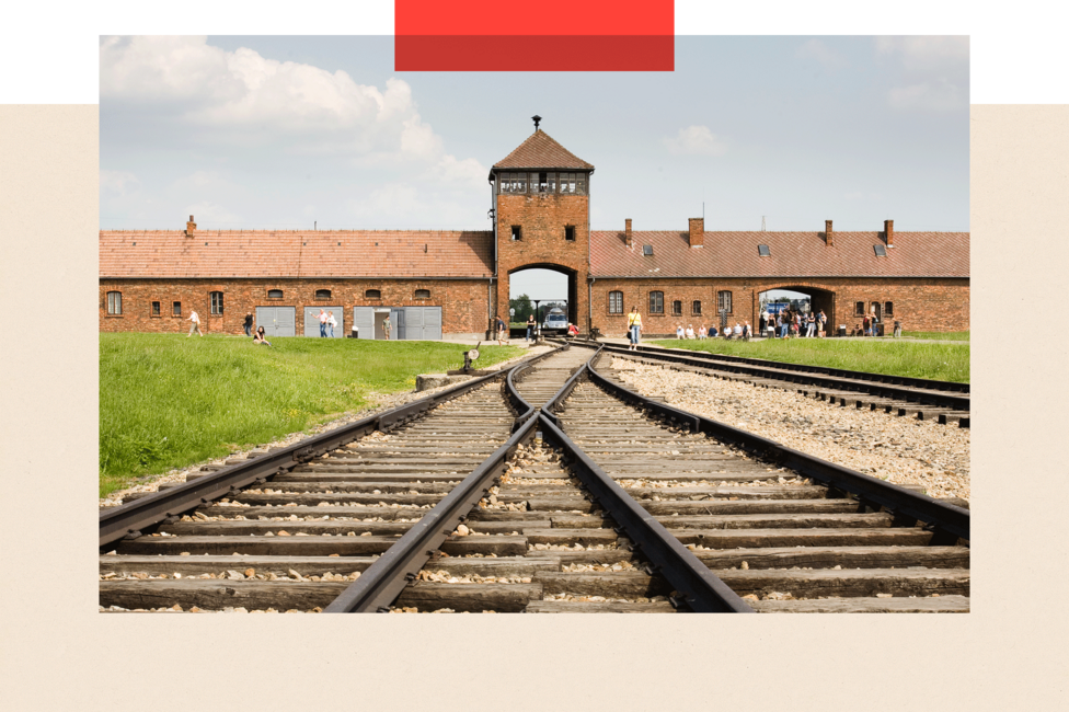 The difficult question about Auschwitz that remains unanswered - BBC News