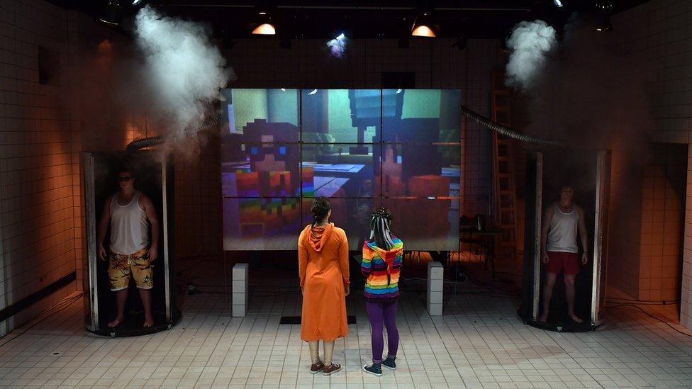 Play performed inside Minecraft - BBC Newsround
