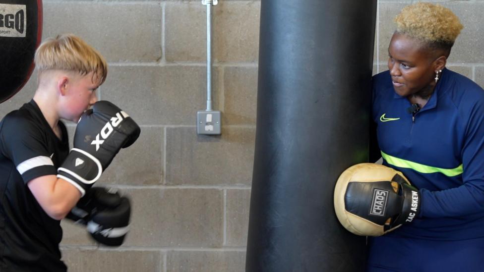 Nicola Adams: Kids' boxing class in Ipswich stirs memories for double ...