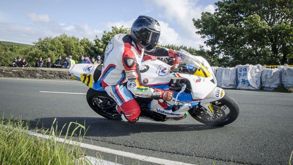 Isle of Man TT rider died from 'blunt-force trauma' - BBC News