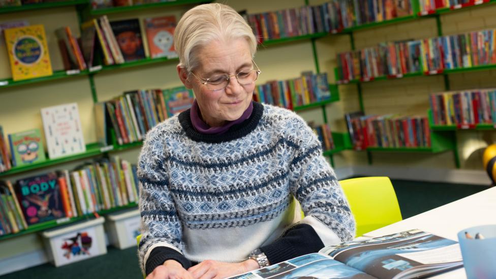 Appeal for more short-term carers for children in North Yorkshire - BBC ...