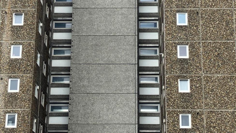 What can be done about LPS tower block safety issues? - BBC News